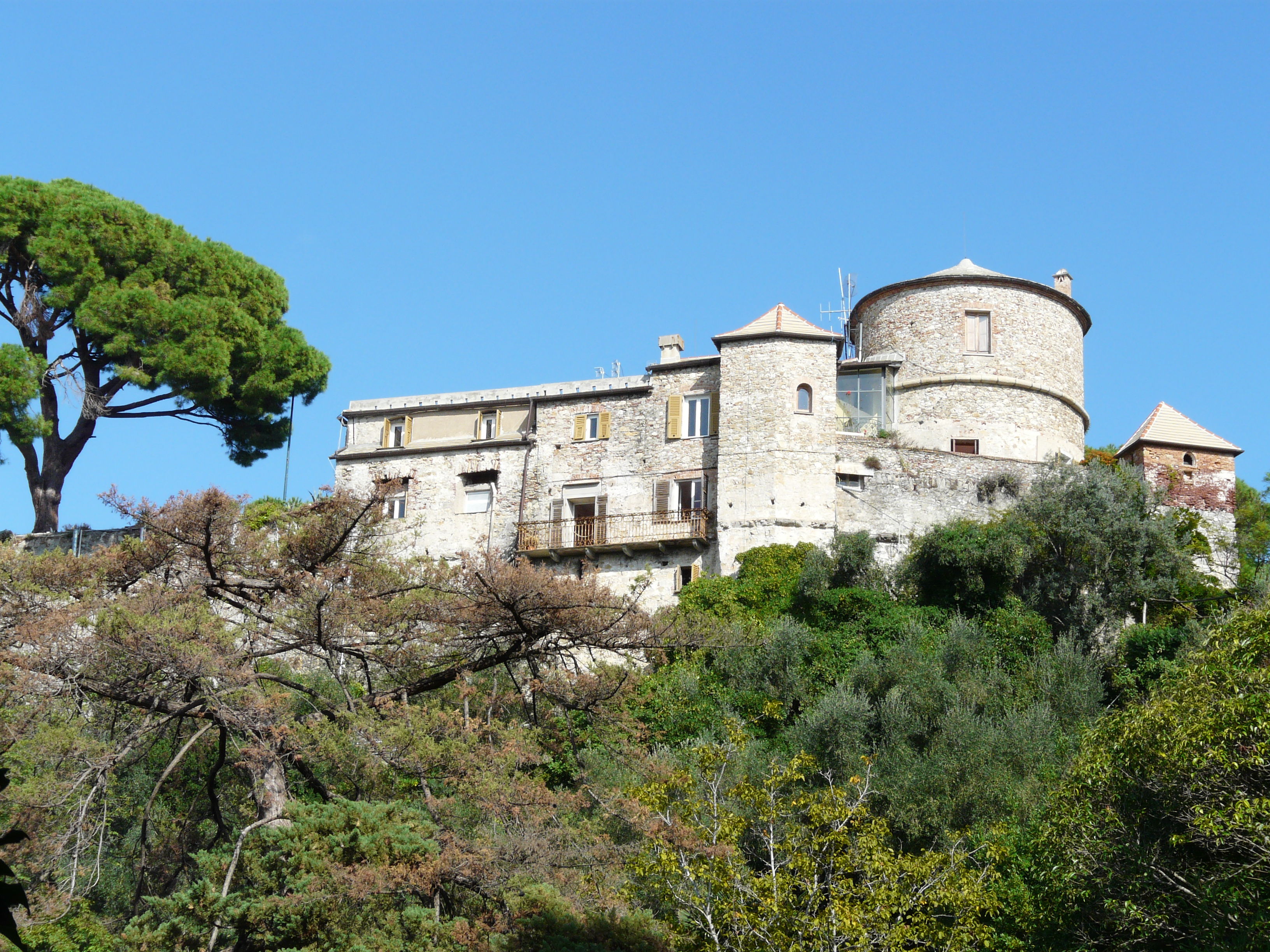 Castello Brown – Photos, Prices, Hours & All Things to Know (2025 ...